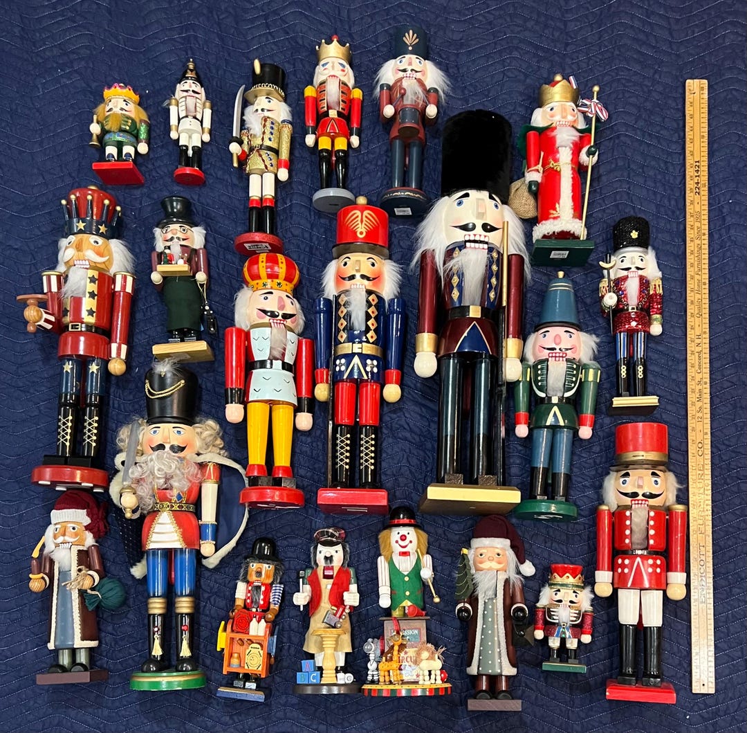 Nutcracker Collection - 21 Festive Nutcrackers FREE SHIPPING - Etsy