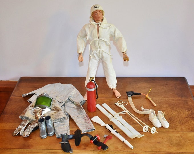 1964 Hasbro GI Joe Action Soldier With Crash Crew Fire Suit and ...