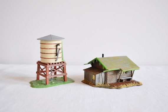 N Scale Model Train Log Cabin and Water Tower Set Railroad - Etsy