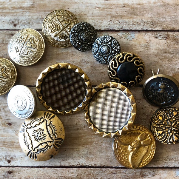 Old Metal Buttons - Etsy
