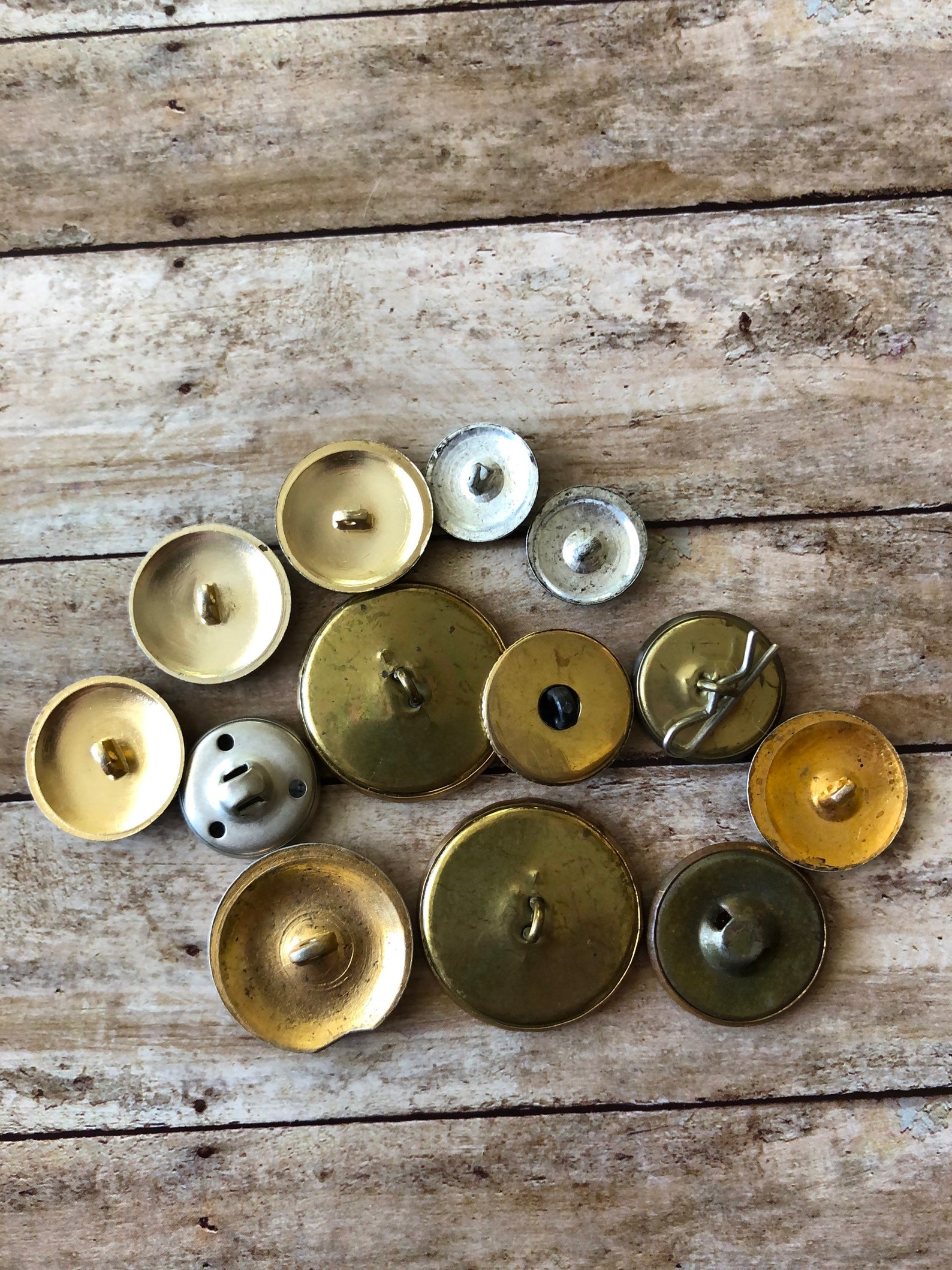 Vintage Buttons Old, Metal Buttons, Collectors Buttons Set of Thirteen ...