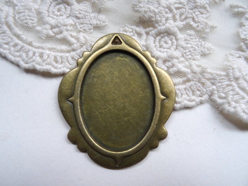 2 Large Cabochon Setting Holder Oval Display Pendant Cab - Etsy