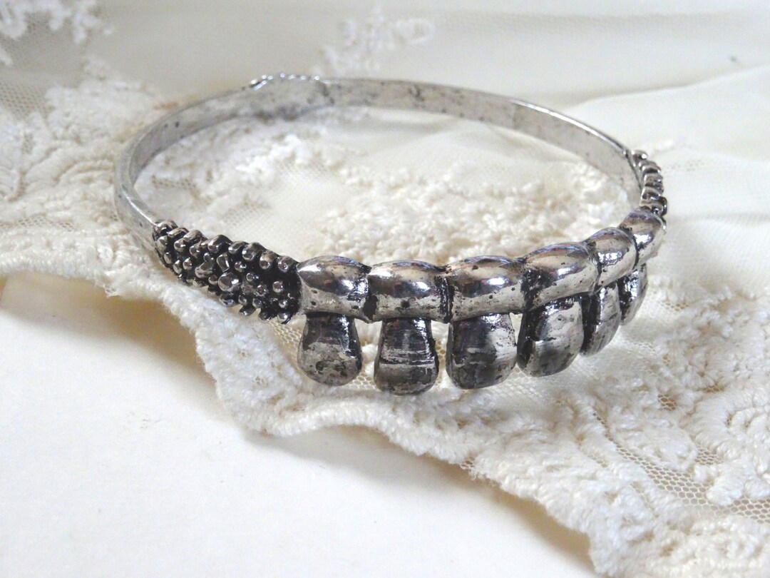 1- Human Teeth Bracelet Bangle Silver Zombie Penny Dreadful Jaw Bone ...