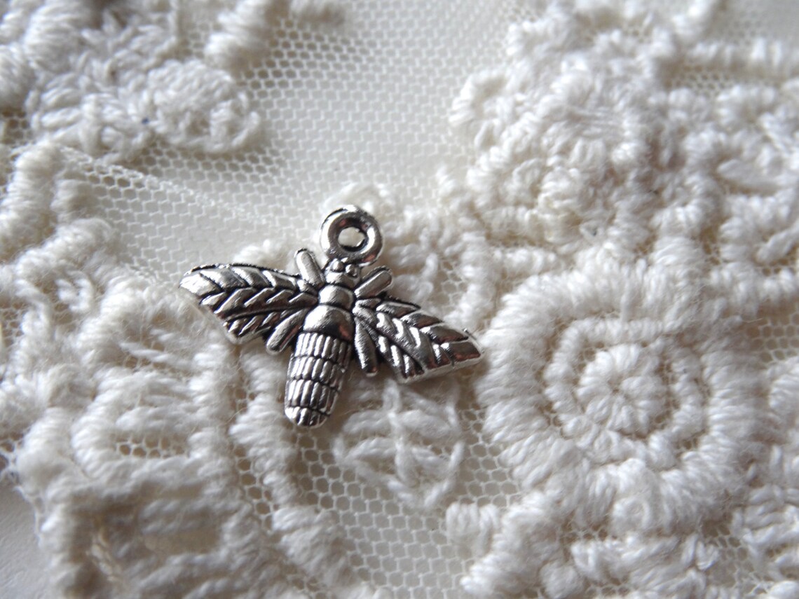 6 Silver Wasp Charms Winged Flying Insect Miniature Bug 1 - Etsy