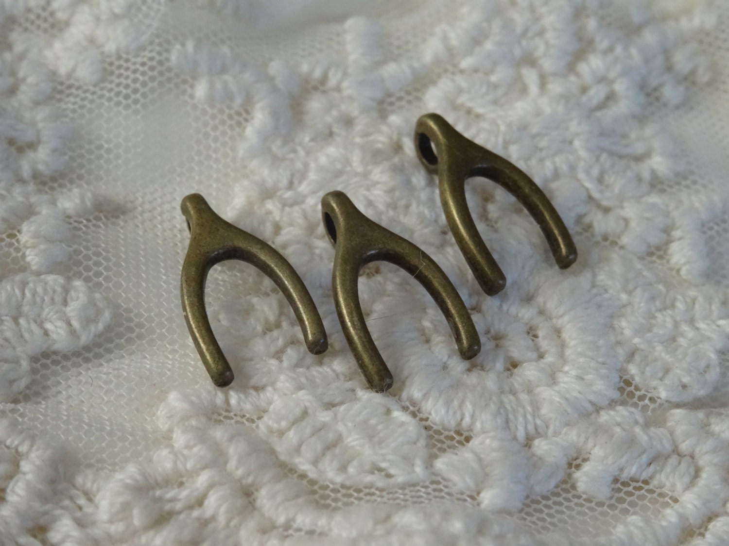 8- Wish Bone Charm Bronze Boho Miniature Wshbone Superstitious Symbolic ...