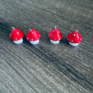 10-miniature 3D Lucky Mushroom Toadstool Charms - Etsy