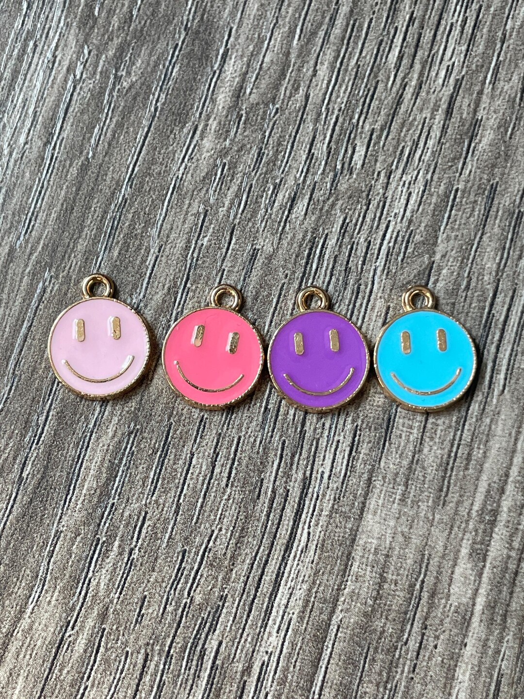 4 - Painted Enamel 90’s Smiley Face Charms - Etsy