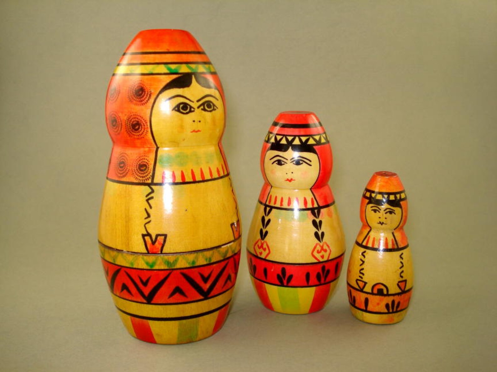Vintage Old Set of 3 Russian Soviet Wooden Nesting Dolls From Mordva ...
