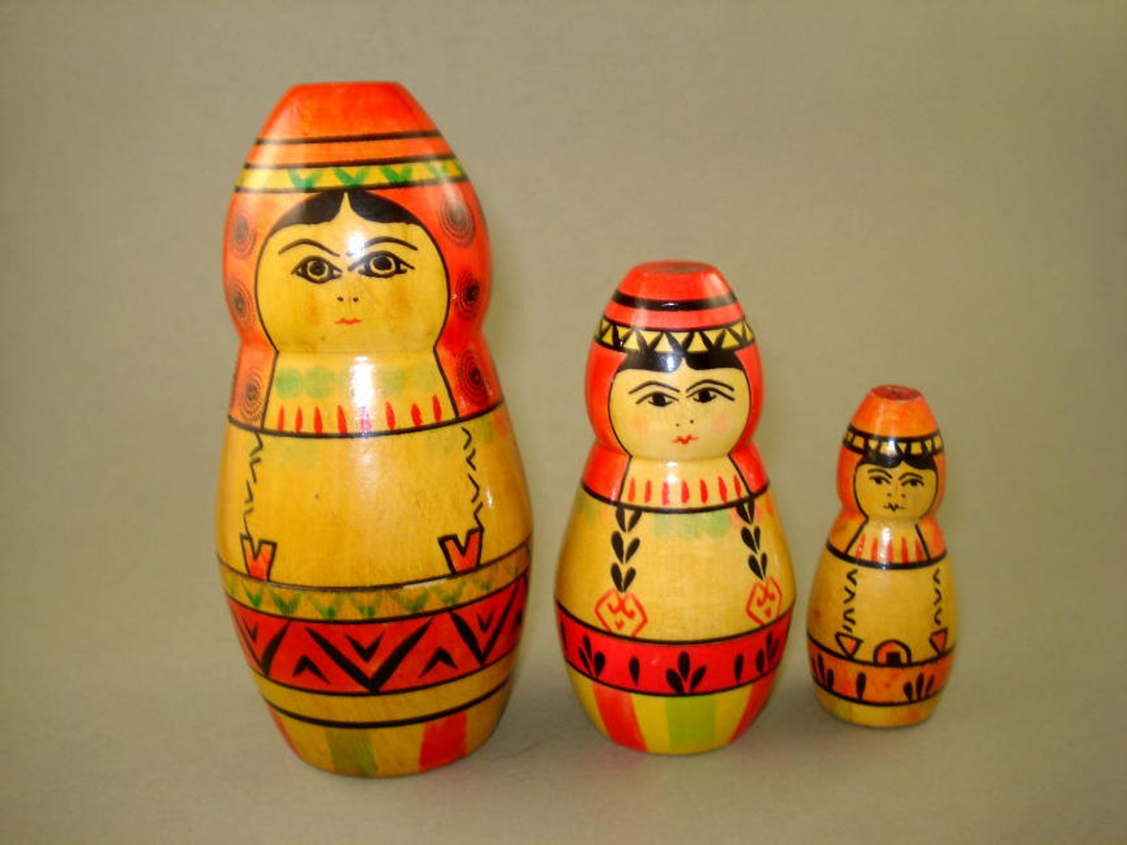 Vintage Old Set of 3 Russian Soviet Wooden Nesting Dolls From Mordva ...