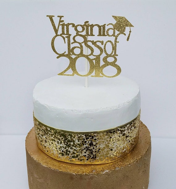 Graduation Cake Toppers- made with Gold Glitter paper. Can be ...