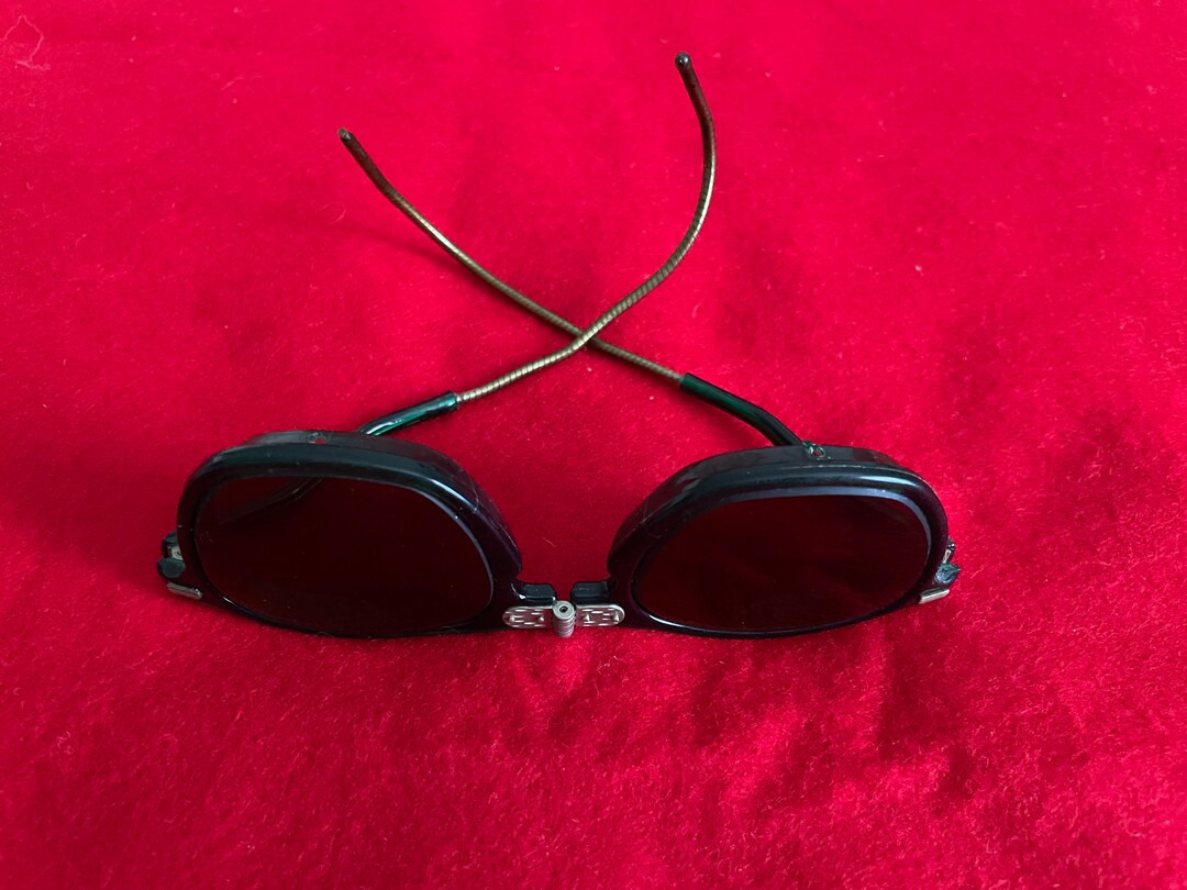 1930s Thomas A Willson Tinted Folding Safety Glasses - Etsy
