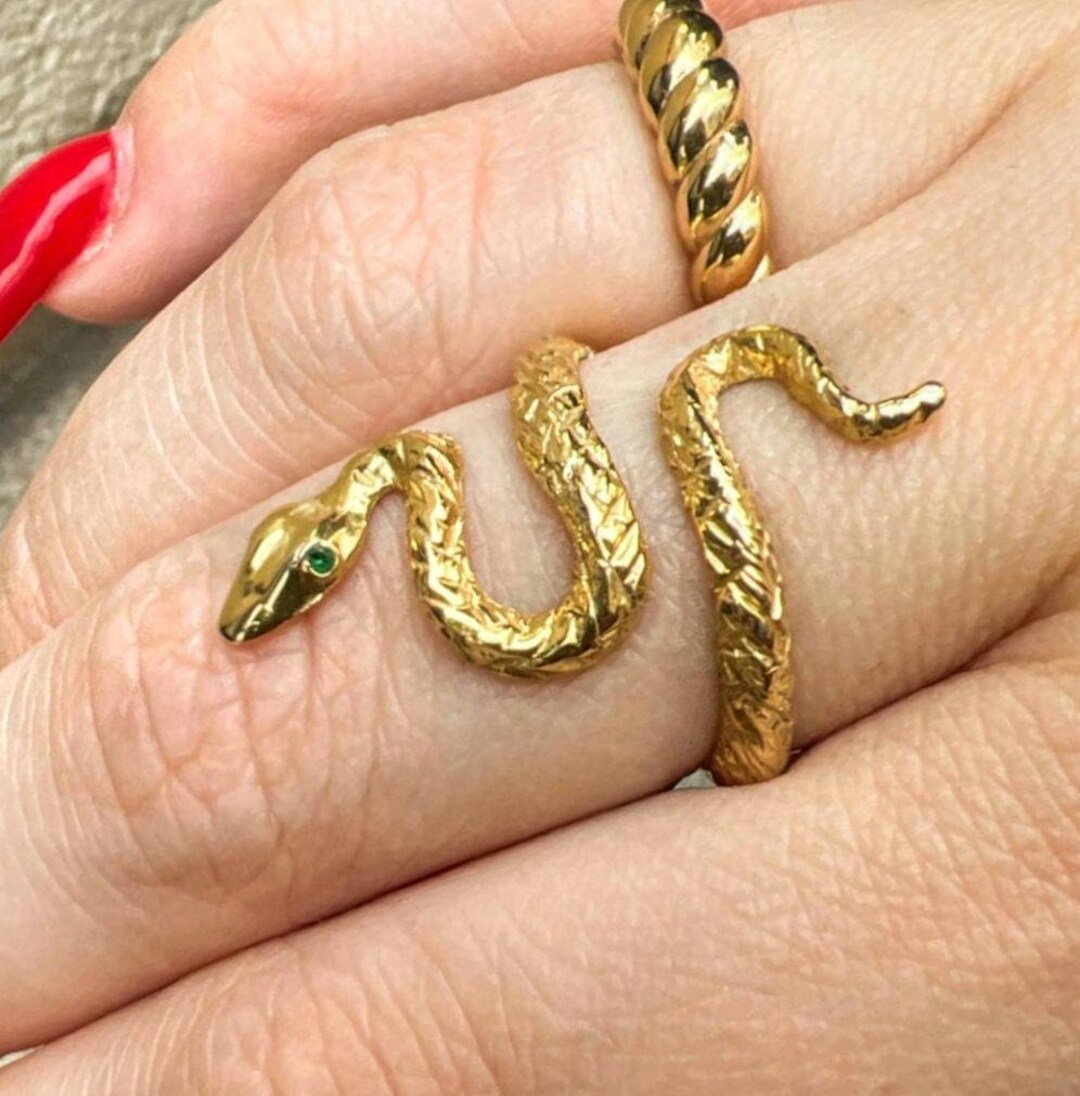 Textured 14K Gold Snake Ring, Reptile Jewelry - Etsy