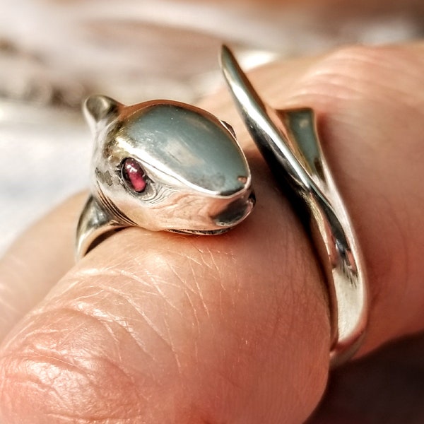 Shark Ring - Etsy