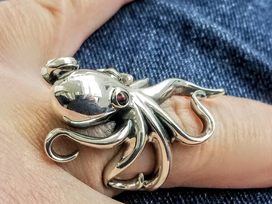 Chic Octopus Ring in Sterling Silver 925, Ocean Inspired Ring, Nautical Jewelry - Etsy