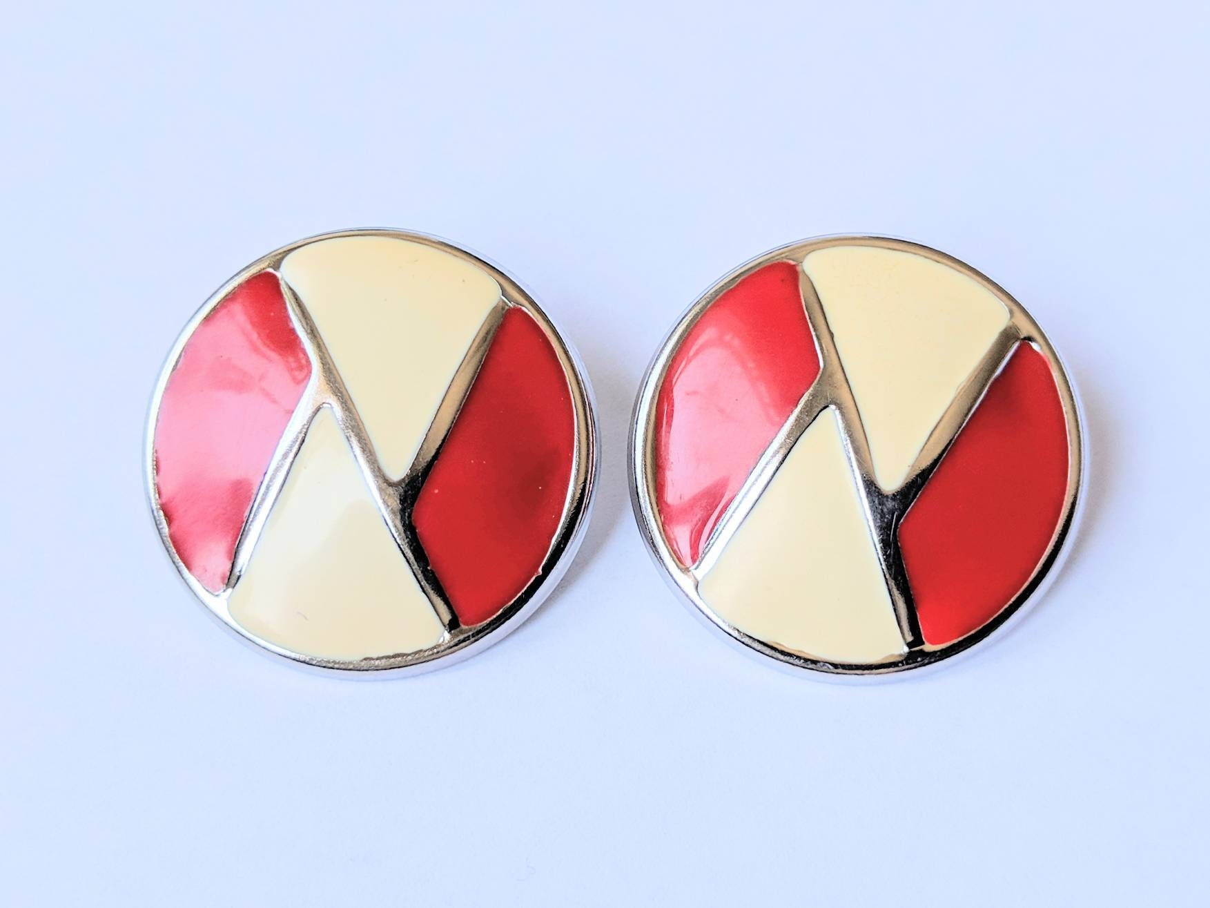 One of a Kind Vintage 80s Enamel Cream Red Silver Circle Large - Etsy