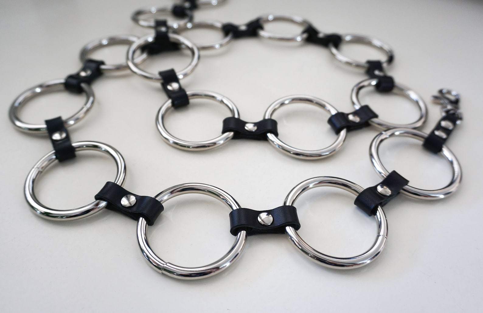 Multiple Rings Belt, Black / Red / White Leather, Patent Black / Red ...