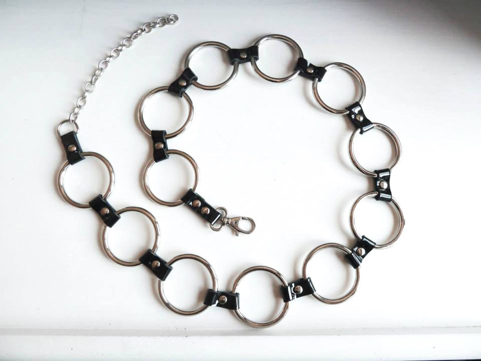 Multiple Rings Belt, Black / Red / White Leather, Patent Black / Red ...