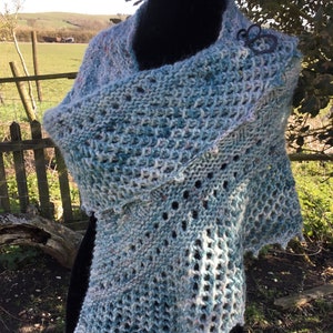 KNITTING PATTERN Mackenzie Shawl Pattern - Etsy