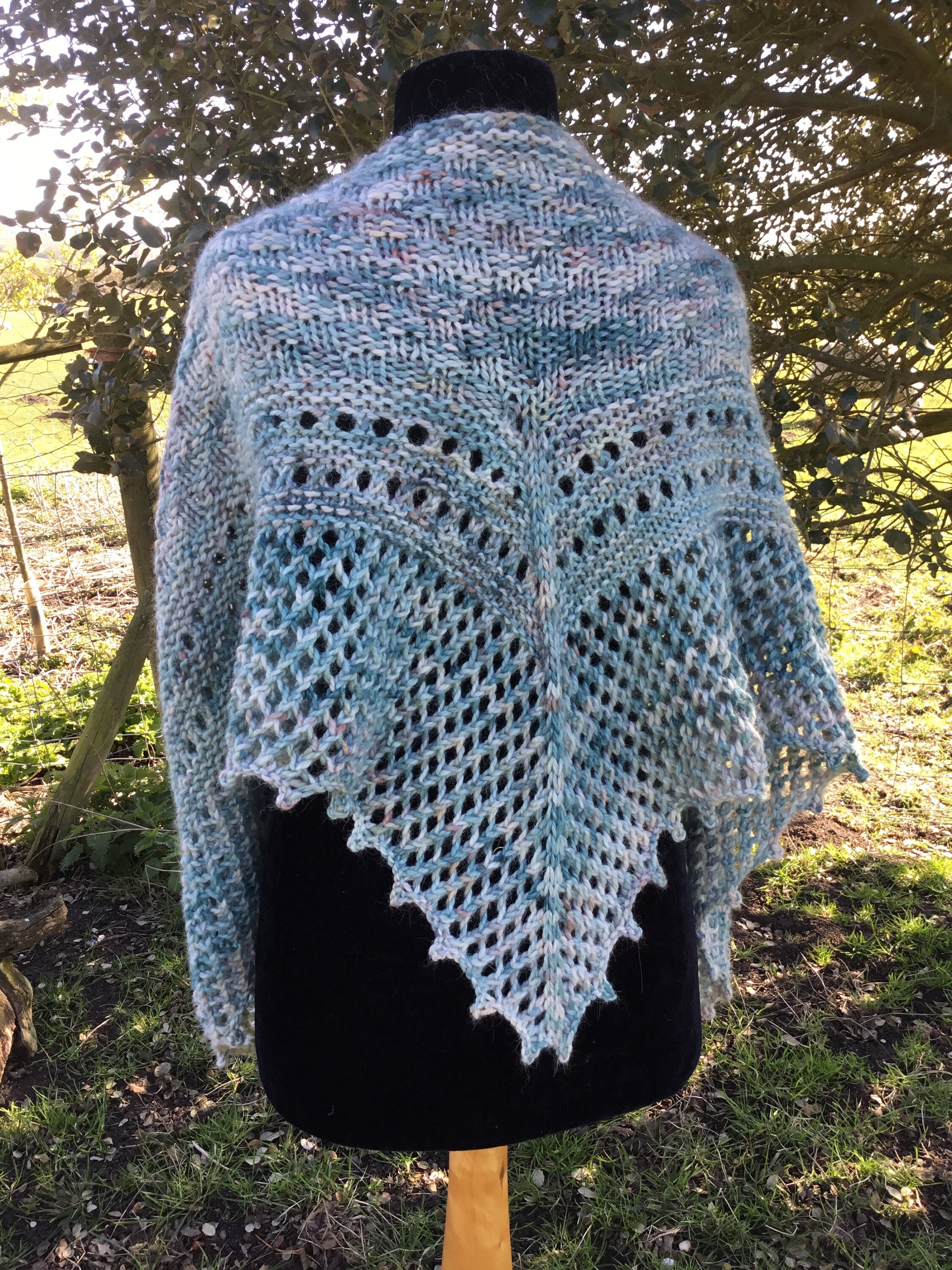 KNITTING PATTERN Mackenzie Shawl Pattern - Etsy
