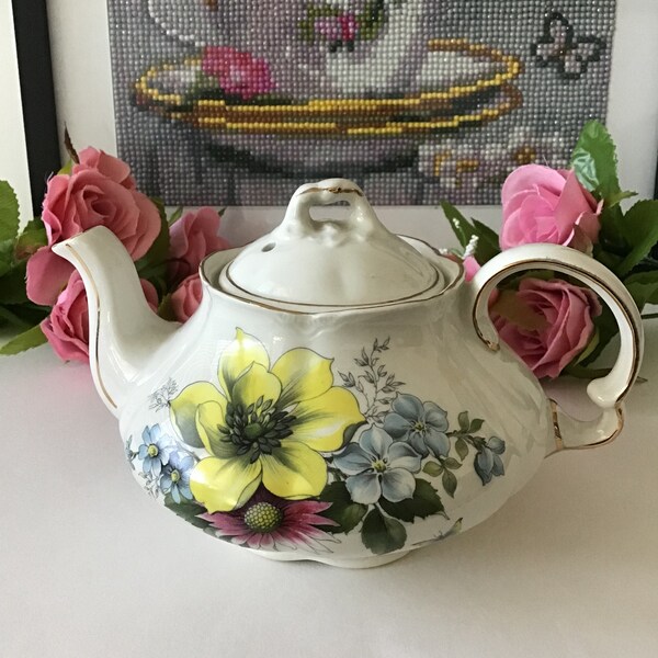 Ellgreave Teapot - Etsy