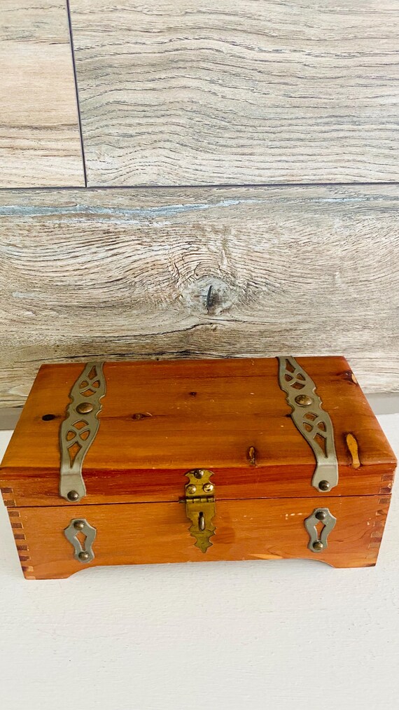 Vintage Cedar Jewelry Box: Treasure Chest Style, Bras… - Gem