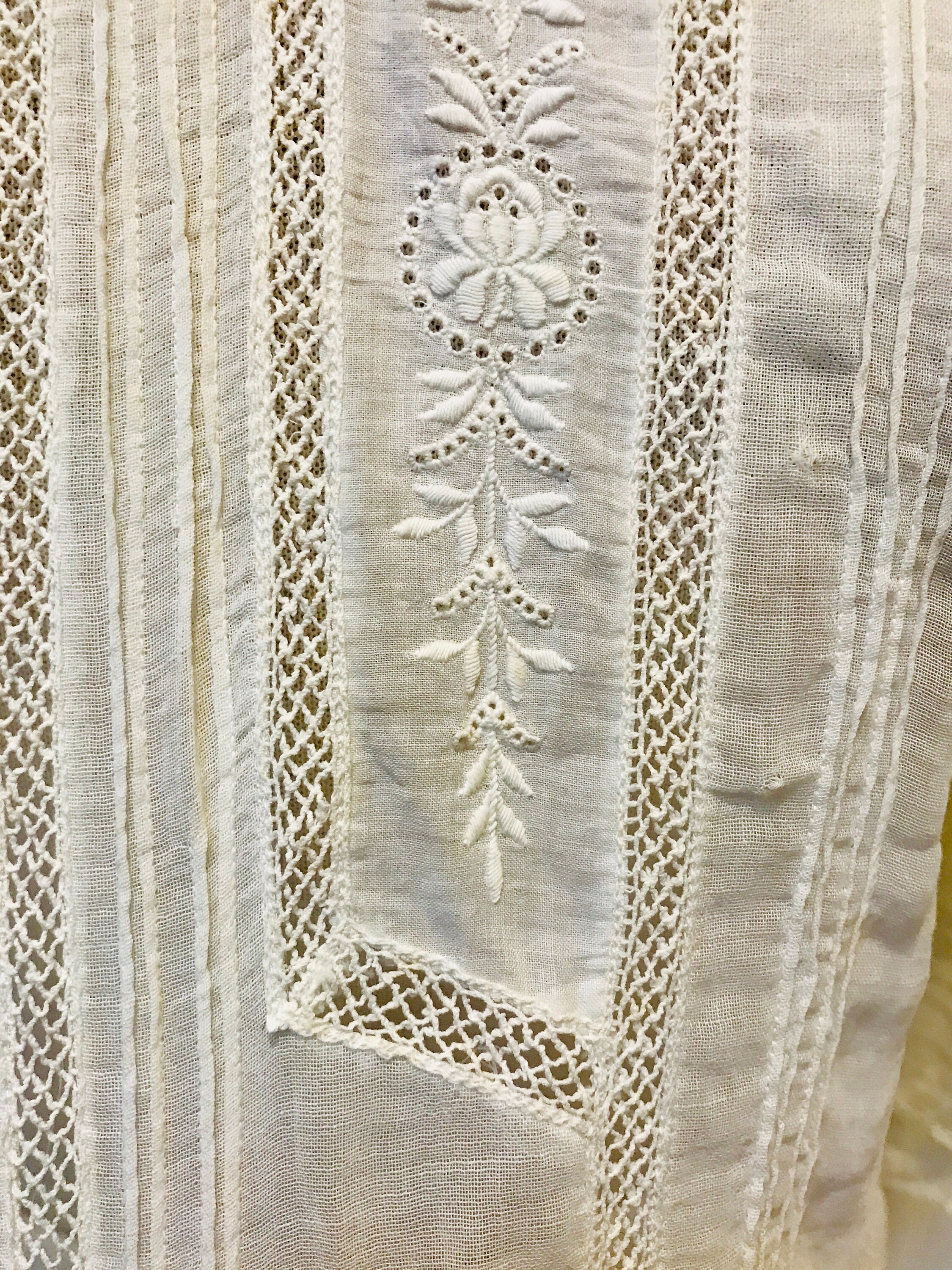 Vintage 1920's Handkerchief Linen Detailed Lace Blouse Women's Medium ...