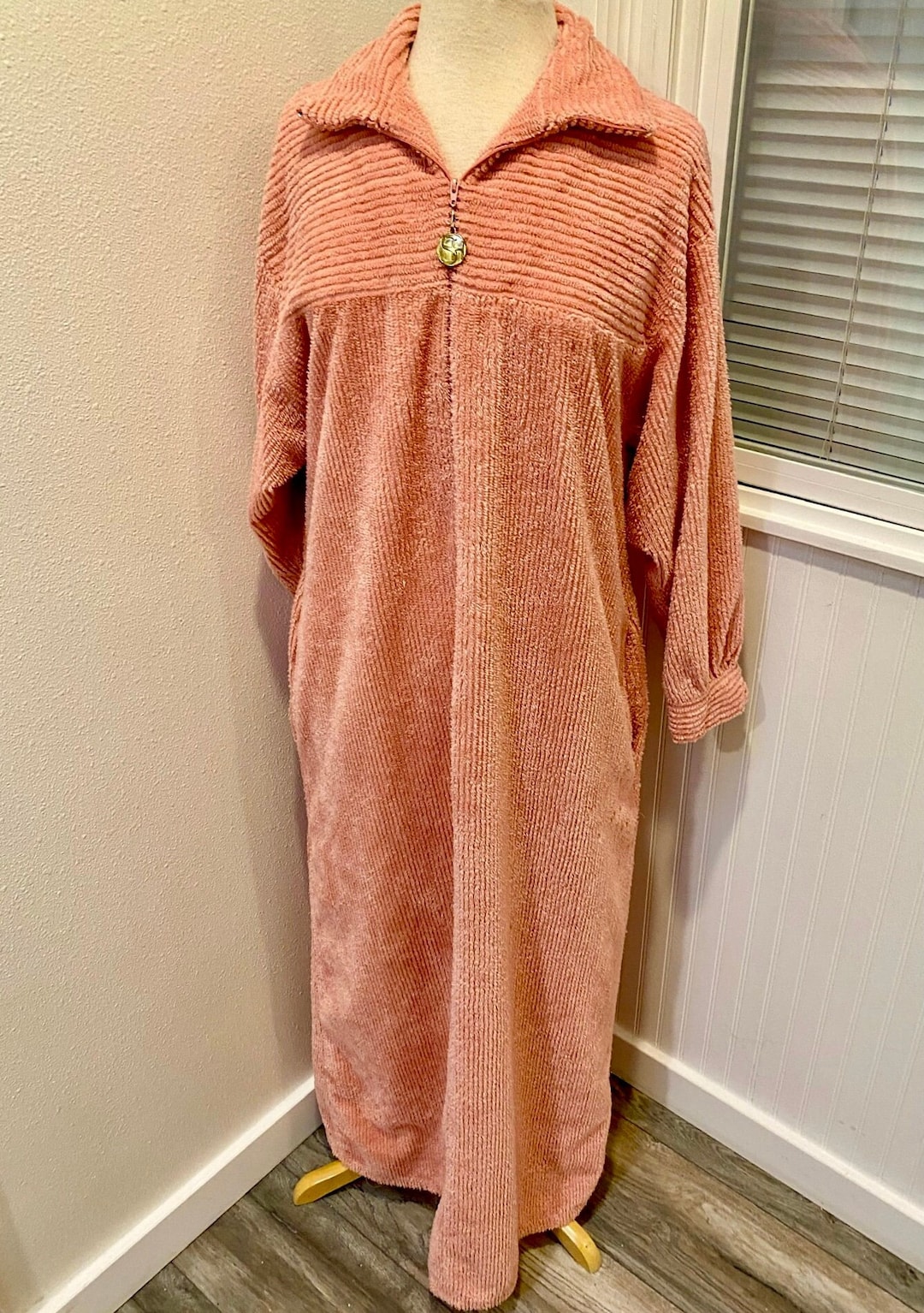 Vintage Soft and Cozy 'stan Herman' Chenille Zipper Front Robe / Women ...