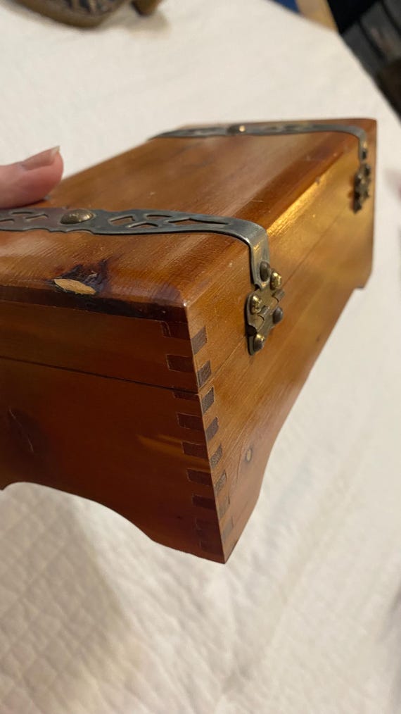 Vintage Cedar Jewelry Box: Treasure Chest Style, Bras… - Gem