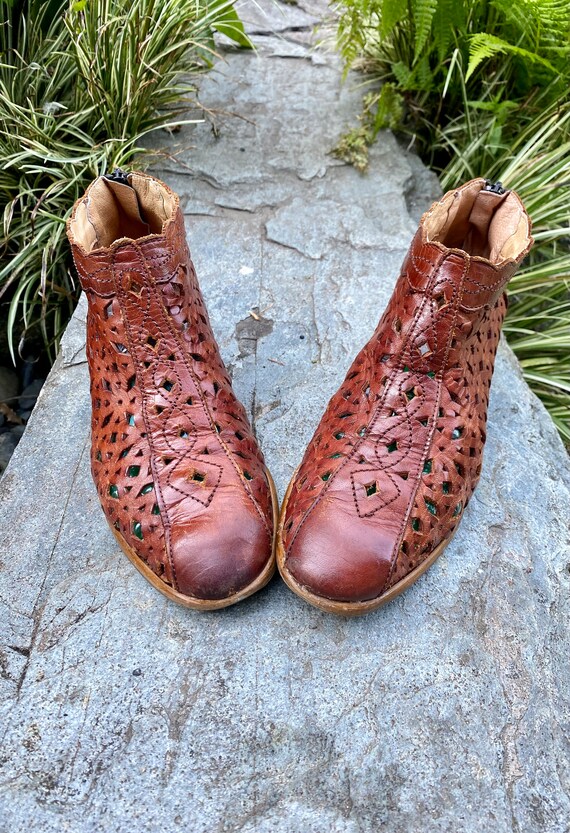 1980’s ‘JOYCA’ Originals Perforated Leather Design / … - Gem