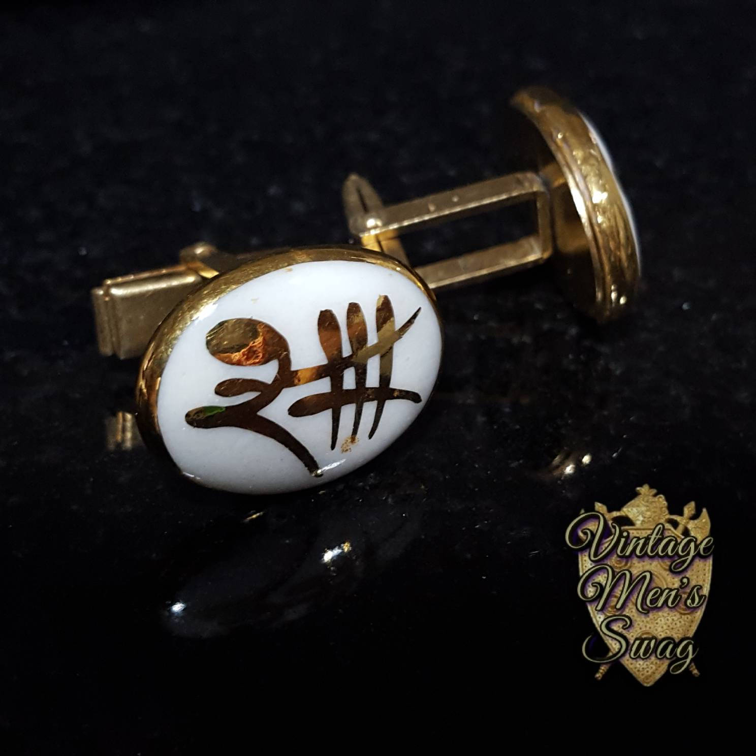 Victoria Flemming Hand-painted Vintage Cufflinks Rare and Collectable ...