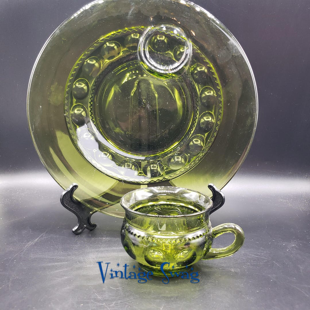 Vintage Colony Glass "color Crown" 4 Green Snack Plates and Cups ...