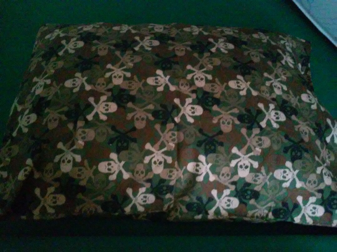 Camo Skull and Crossbones Pillow Case: Green Brown Cotton Bedding - Etsy