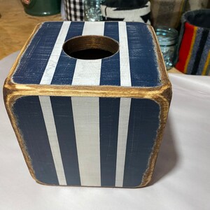 Country Tissue Box Cover, Rustic Wood Bathroom Tissue Holder, Grain ...