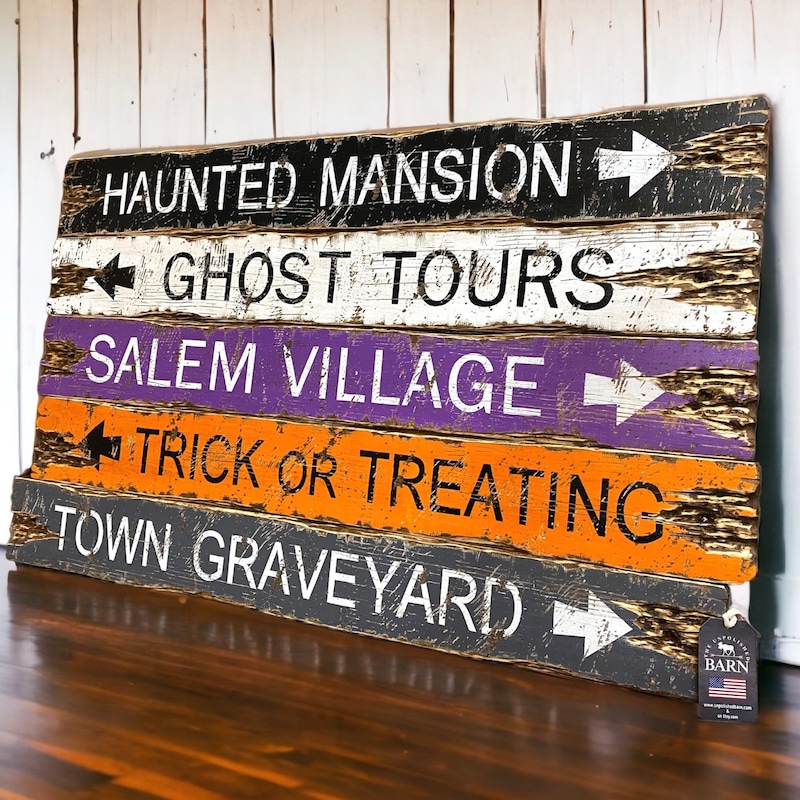 Halloween Wood Sign - Etsy