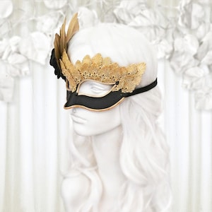 Black & Gold Couple's Masquerade Mask With Feathers - for Women and Men ...
