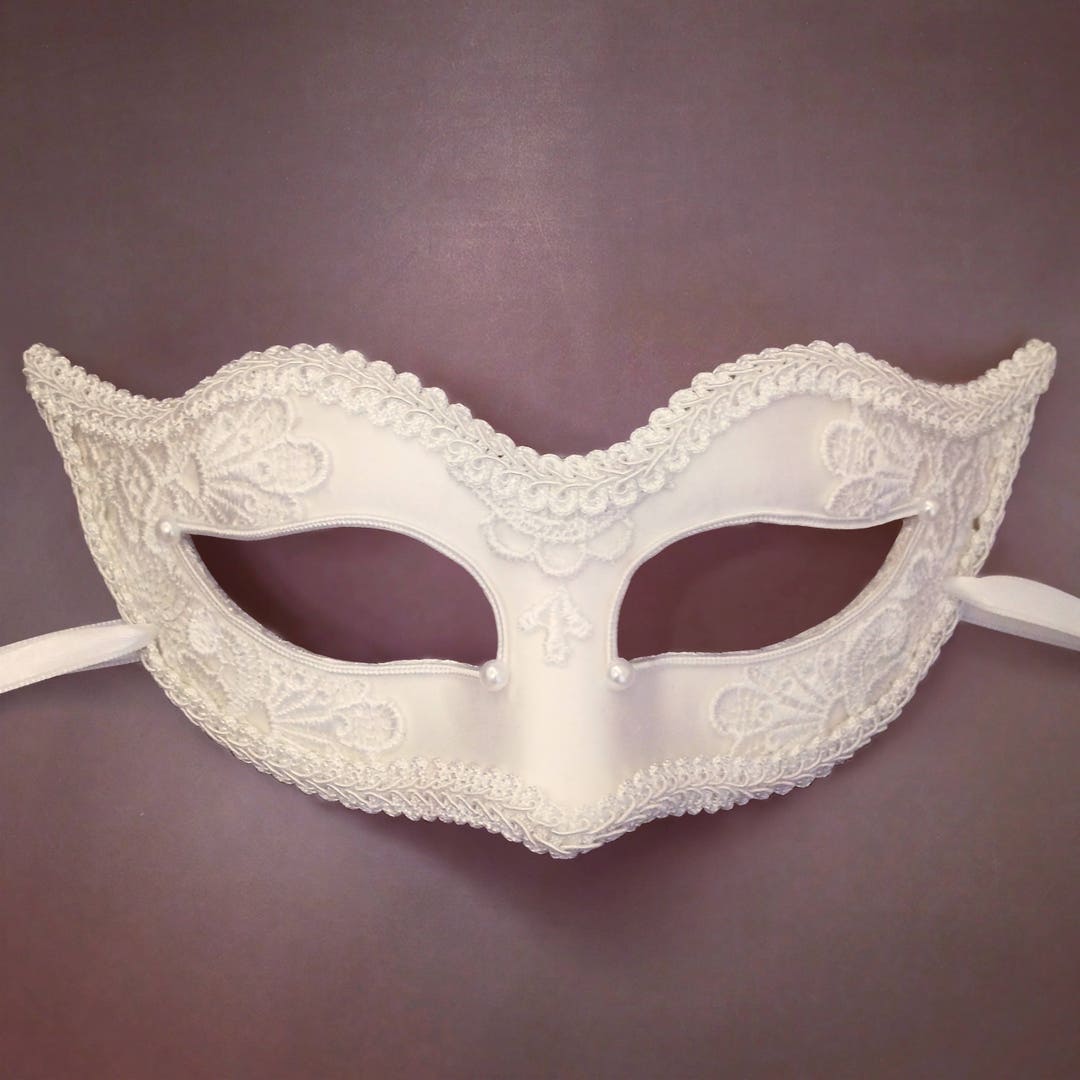 White Masquerade Mask With Lace Venetian Style Halloween Mask ...