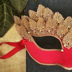 Red & Gold Lace Masquerade Mask - Venetian Style Halloween Mask With ...