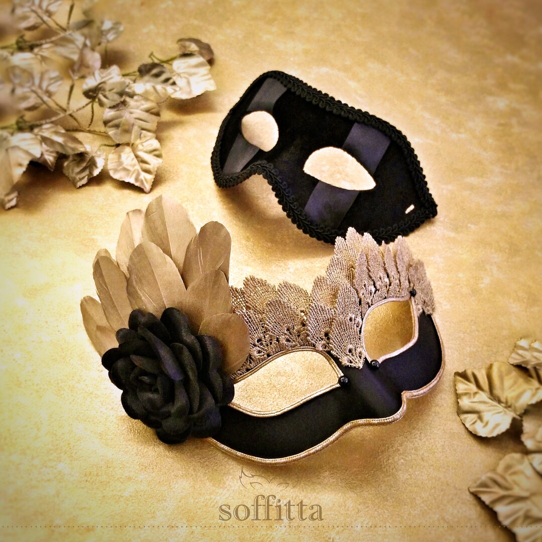 Black & Gold Couple's Masquerade Mask With Feathers - for Women and Men ...