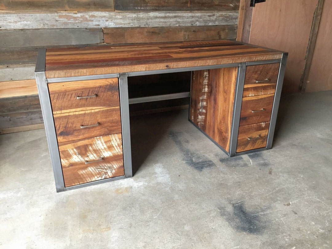 Industrial Modern Desk / Reclaimed Wood Desk - Etsy