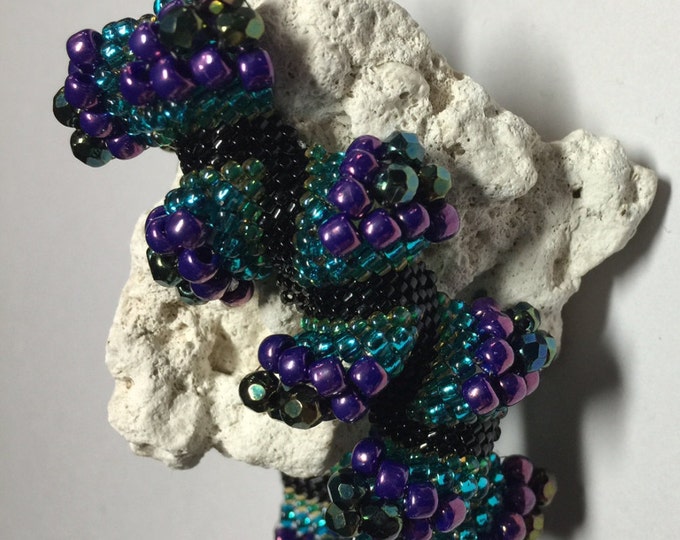 Red Dragon Beaded Wrap Bracelet Tutorial, Seed Bead Beading Pattern by ...
