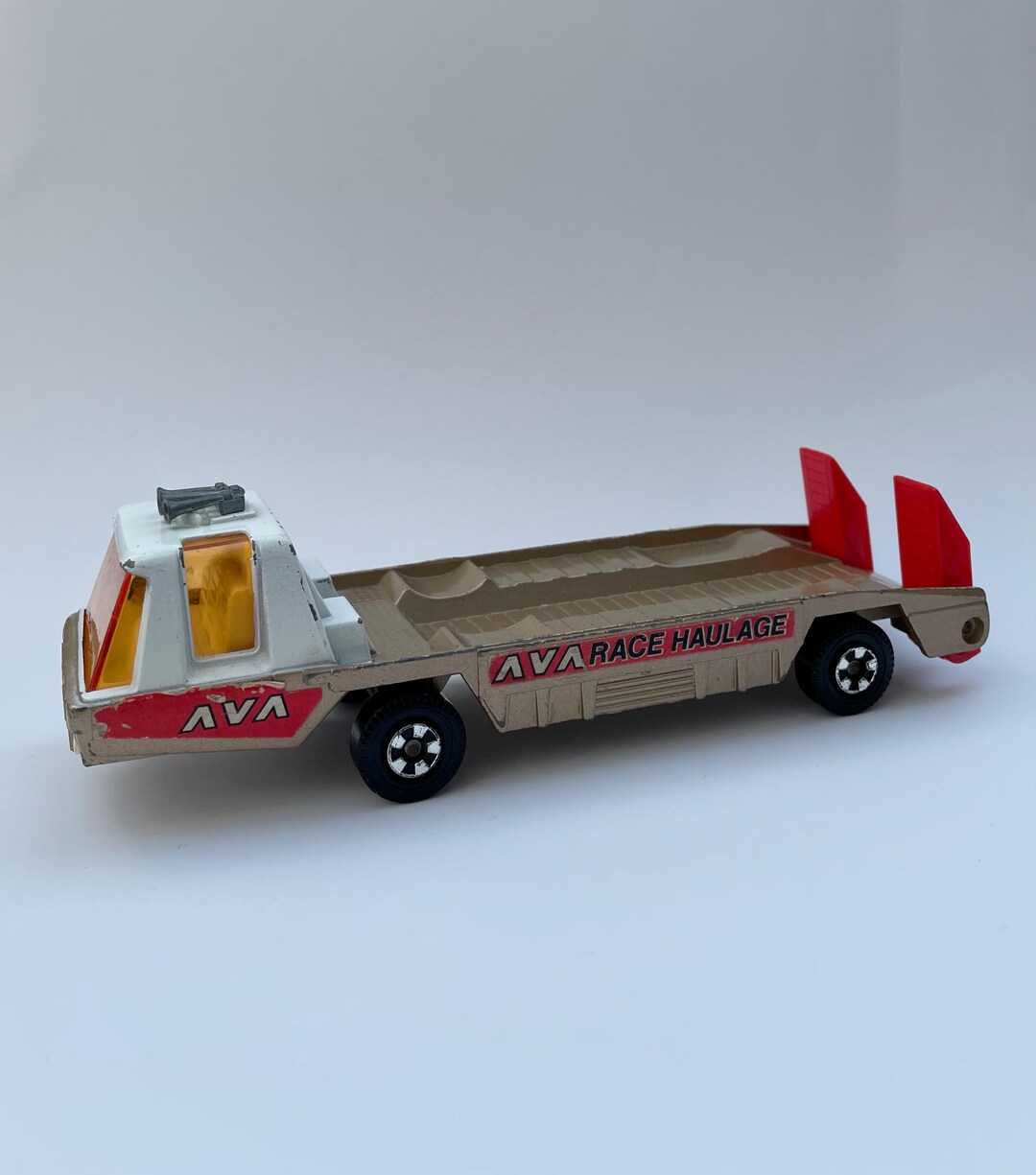Matchbox Super Kings Transporter AVA Race Haulage - Unboxed - K13-2 K ...