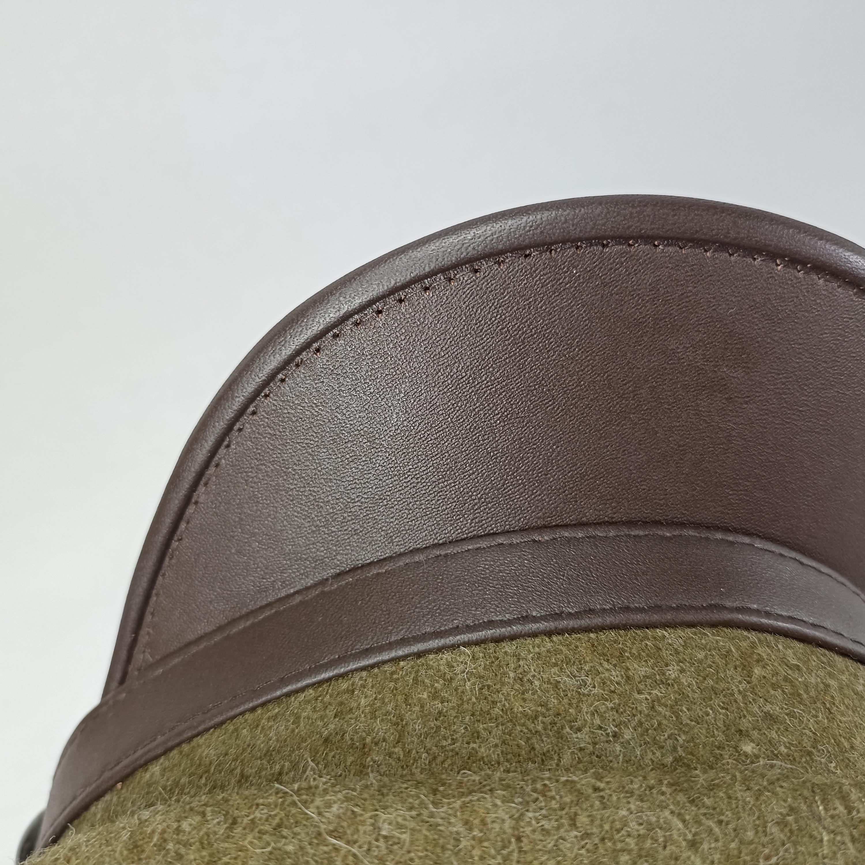 SALE!-MACIEJOWKA 54cm MODEL 4 Wool Crown Leather Visor Traditional ...