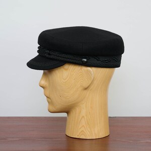 CHANDLER Wool Fiddler Cap With Embroidered Tape Twine Seaman Greek ...