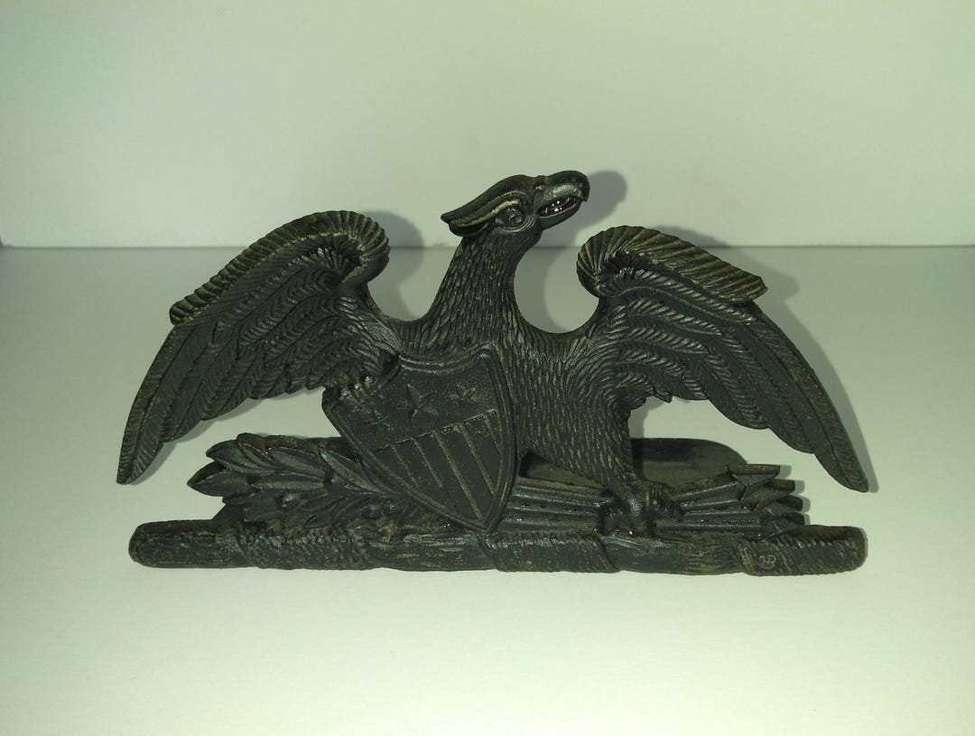 Vintage Cast Iron Eagle Mantle Sitter / Trivet VA. Metalcrafters 1952 8 ...
