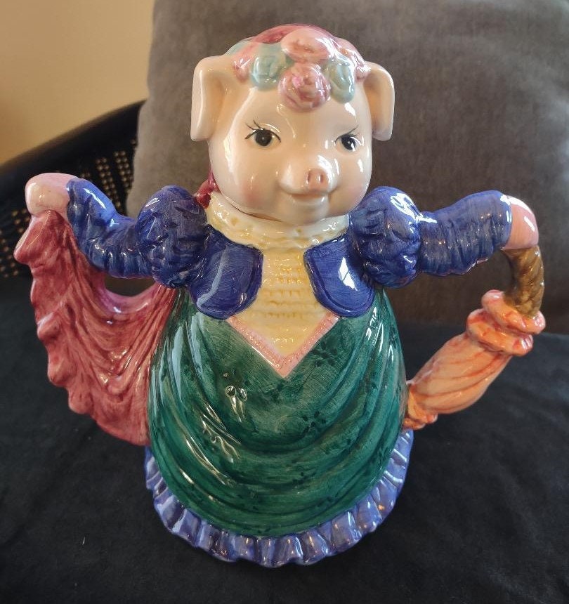 Vintage Hand Painted Medieval Damsel Pig Teapot by the Shops - Etsy