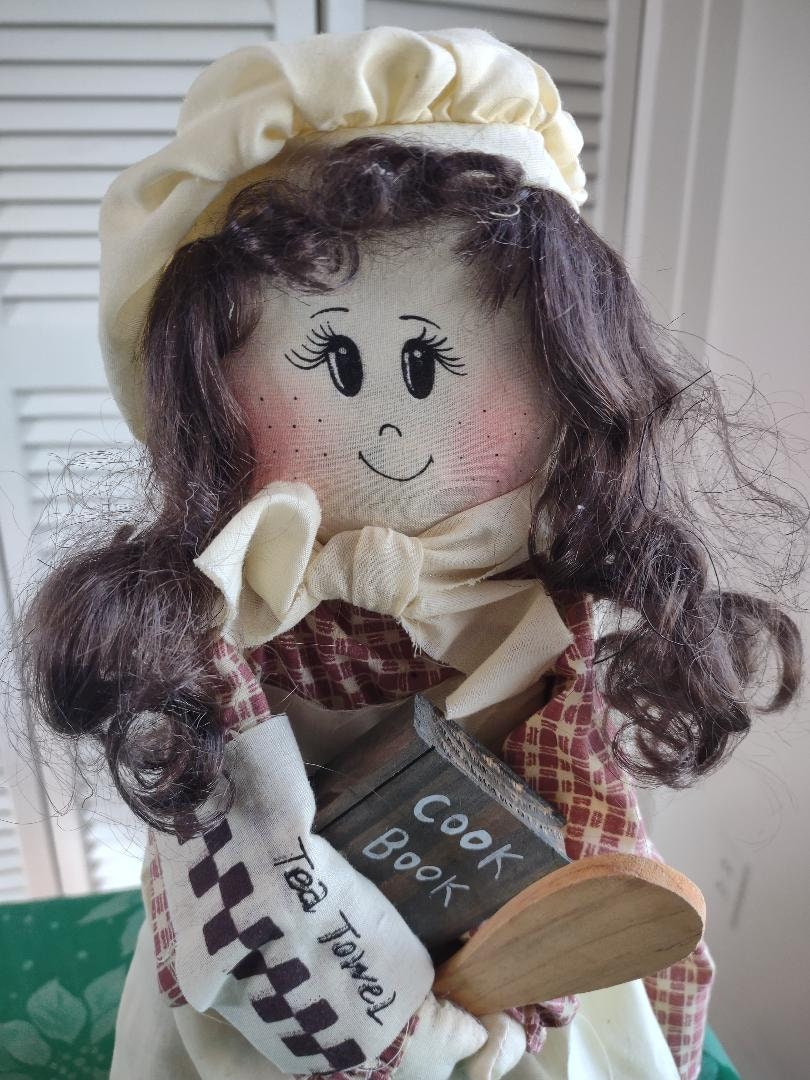 Vintage Wooden Standing Kitchen Apprentice Doll, Handmade Student Baker ...