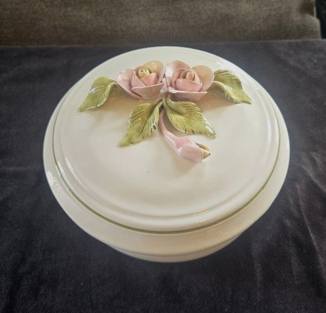 Vintage 1940s Porcelain Rose Vanity Box: 3D Floral Jewelry Casket - Etsy