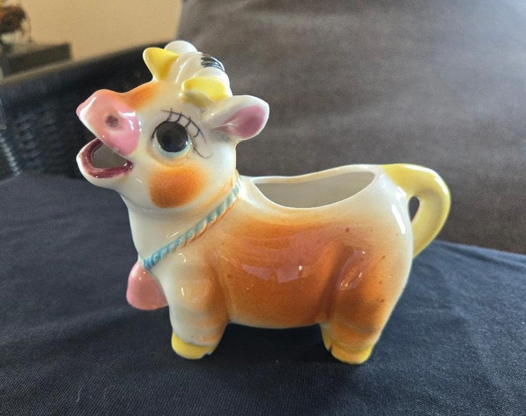 Vintage 1950s Ceramic Chubby Cow Creamer, 1950's Kitschy Cow Creamer ...