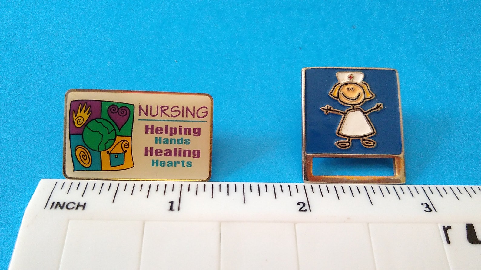 Vintage Pair of Nurse Pins Helping Hands Healing Hearts - Etsy