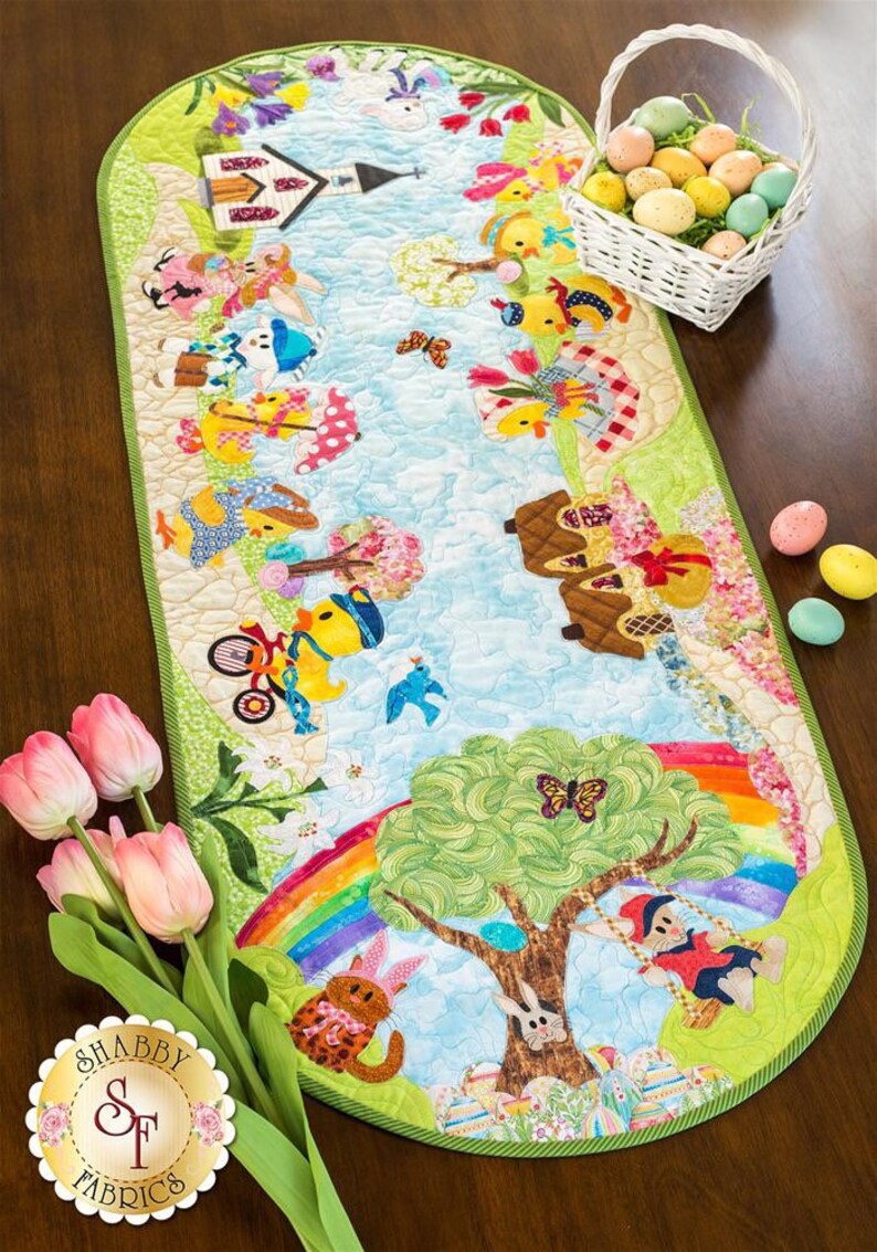 EASTER SUNDAY Table Runner Quilt Pattern by Shabby Fabrics - Etsy